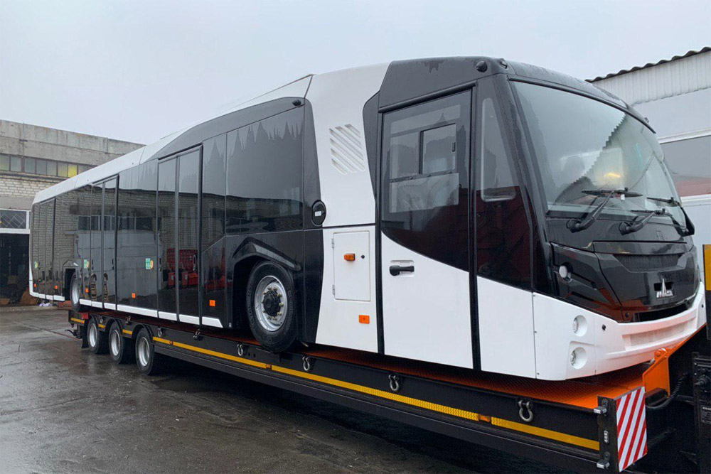 В аэропорт Борисполь прибыли новые МАЗы для перевозки пассажиров